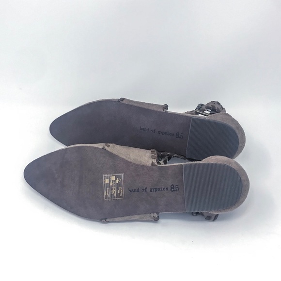 Band of Gypsies | Shoes | Band Of Gypsies Beige Taupe Dusty Flats Size ...